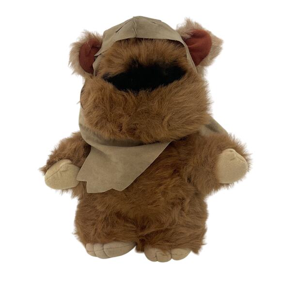 Kenner | Toys | Vintage 98s Kenner Star Wars Wicket The Ewok Brown ...